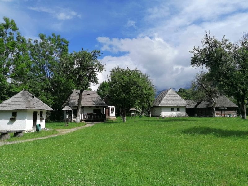 Muzeul Naţional Bran îşi închide porţile, după ce instanţa a decis că ...