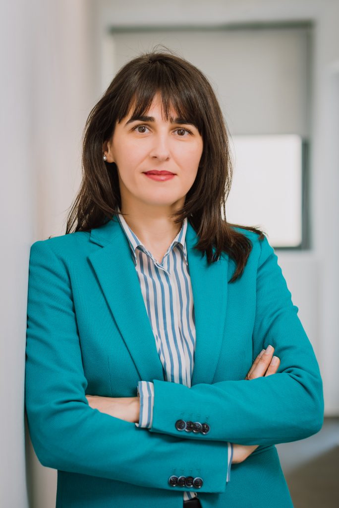 Corina Stoica, director Private Banking OTP Bank: Fondurile de ...