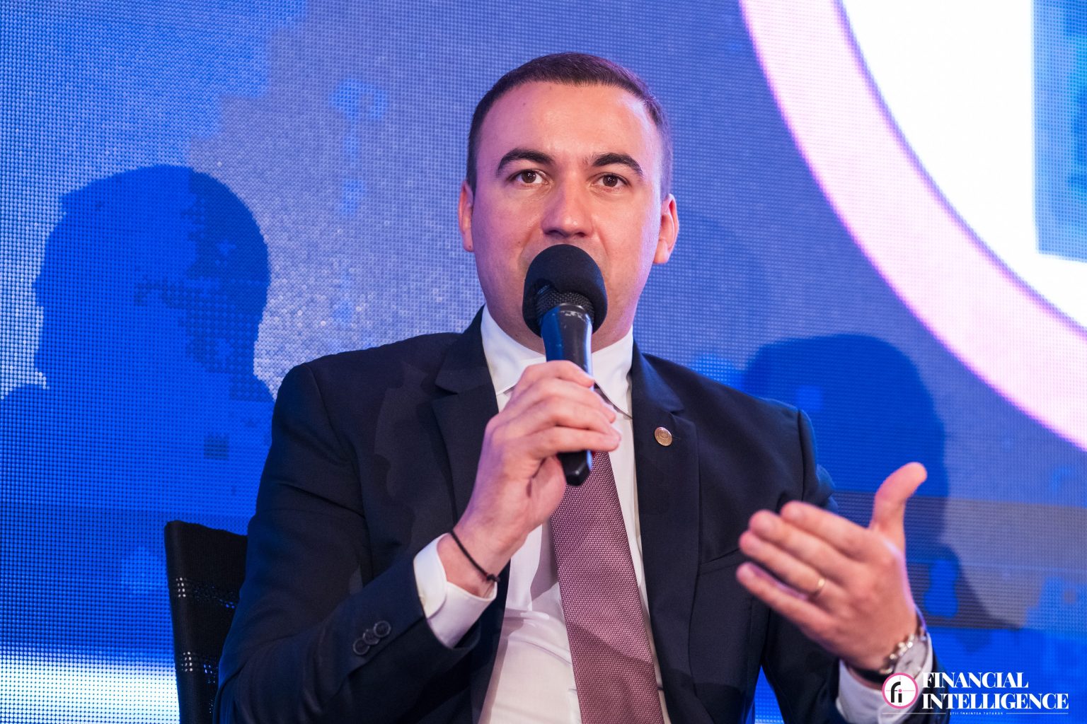 AMEPIP: Guvernul a aliniat legislația privind guvernanța corporativă a ...