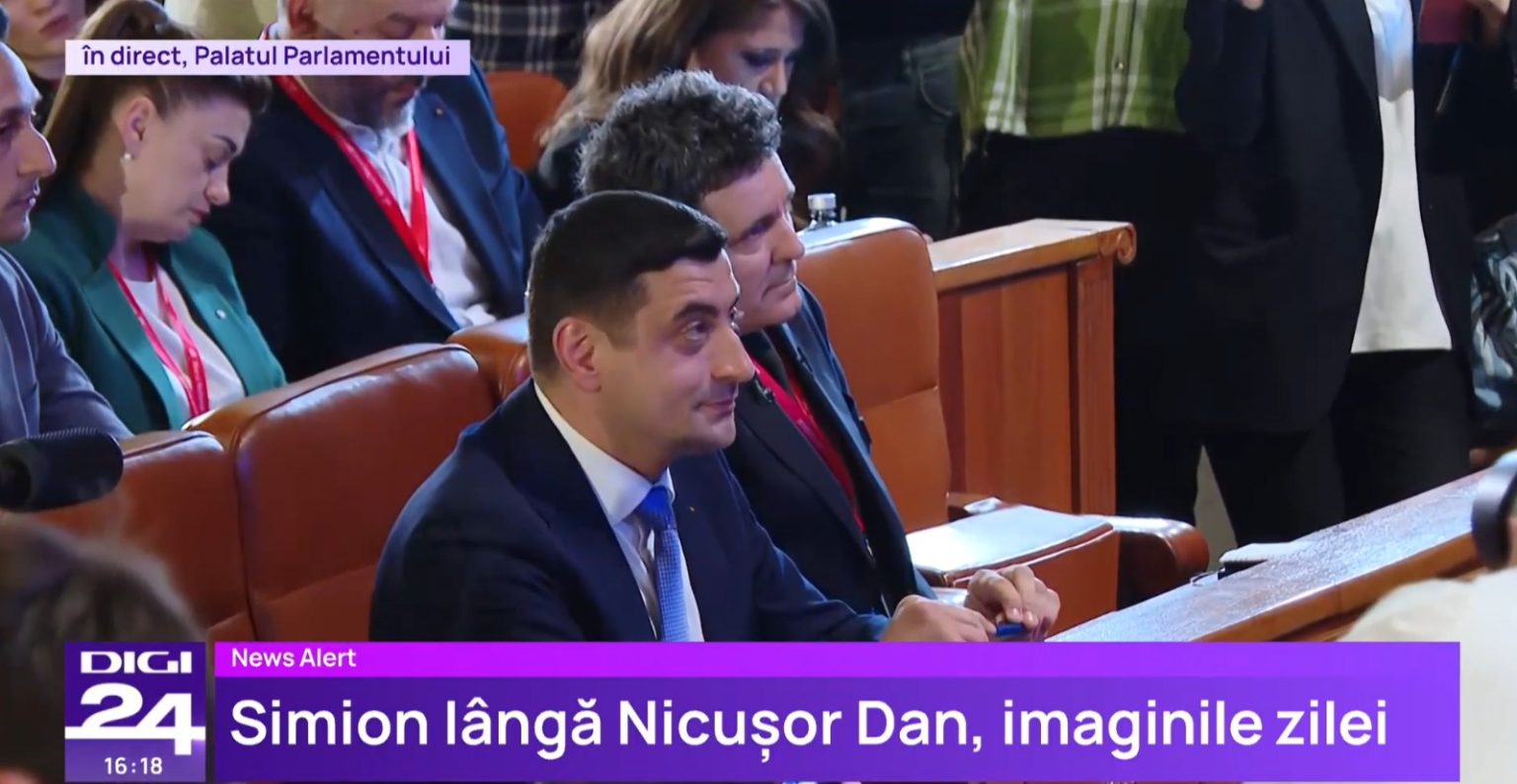 Prezidenţiale 2025/ George Simion și Nicușor Dan, față în față la Congresul Blocului Național ...