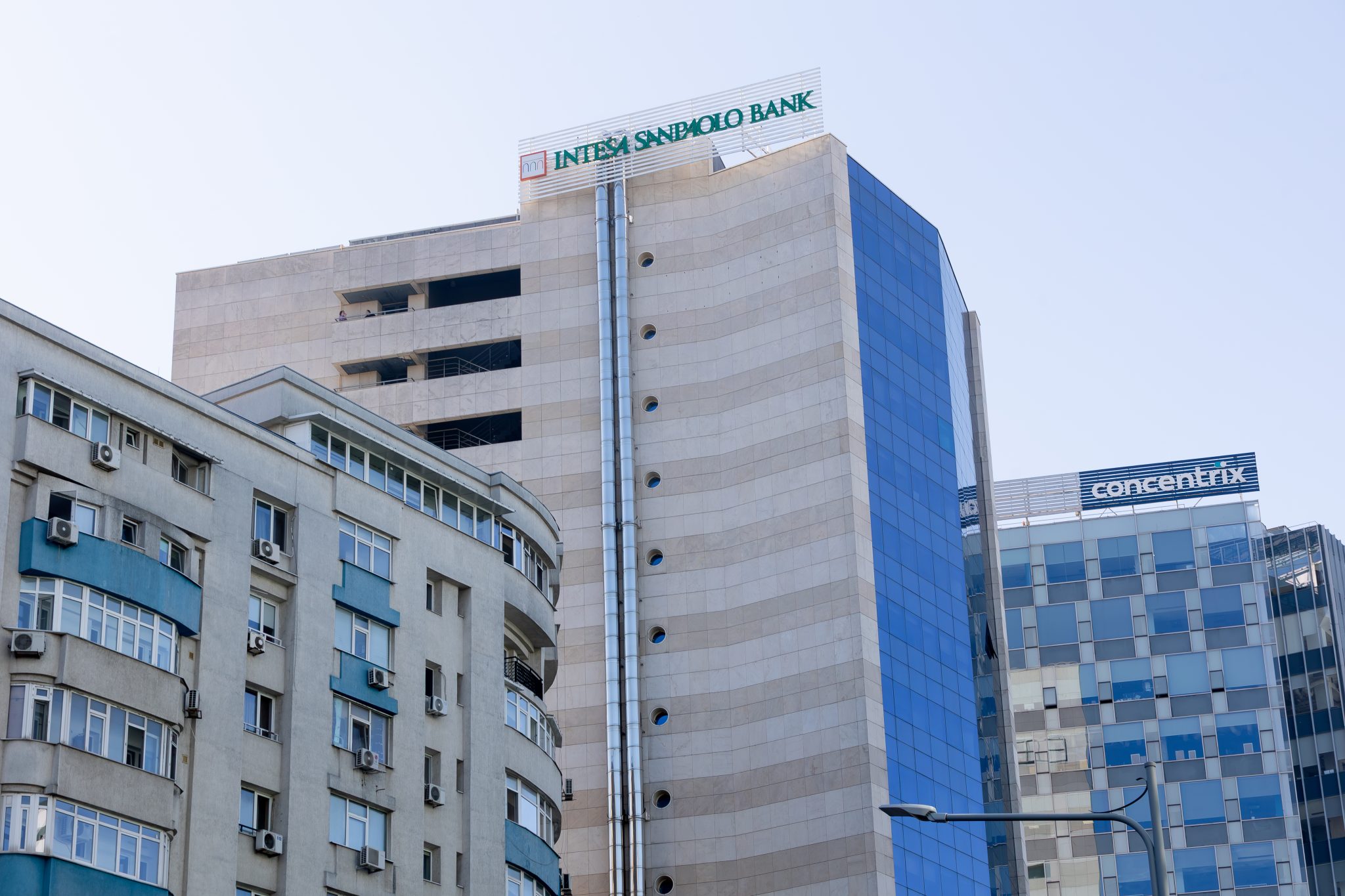 Grupul Intesa Sanpaolo acordă un credit de 85 milioane de euro pentru ...